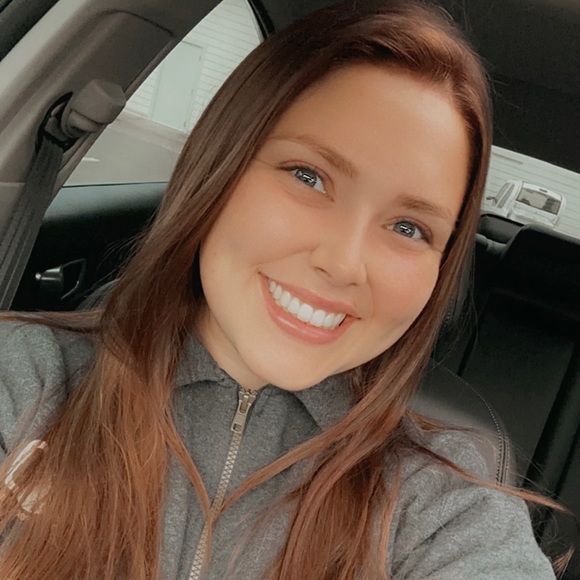 Kaylee's Closet (@kcharles161) | Poshmark